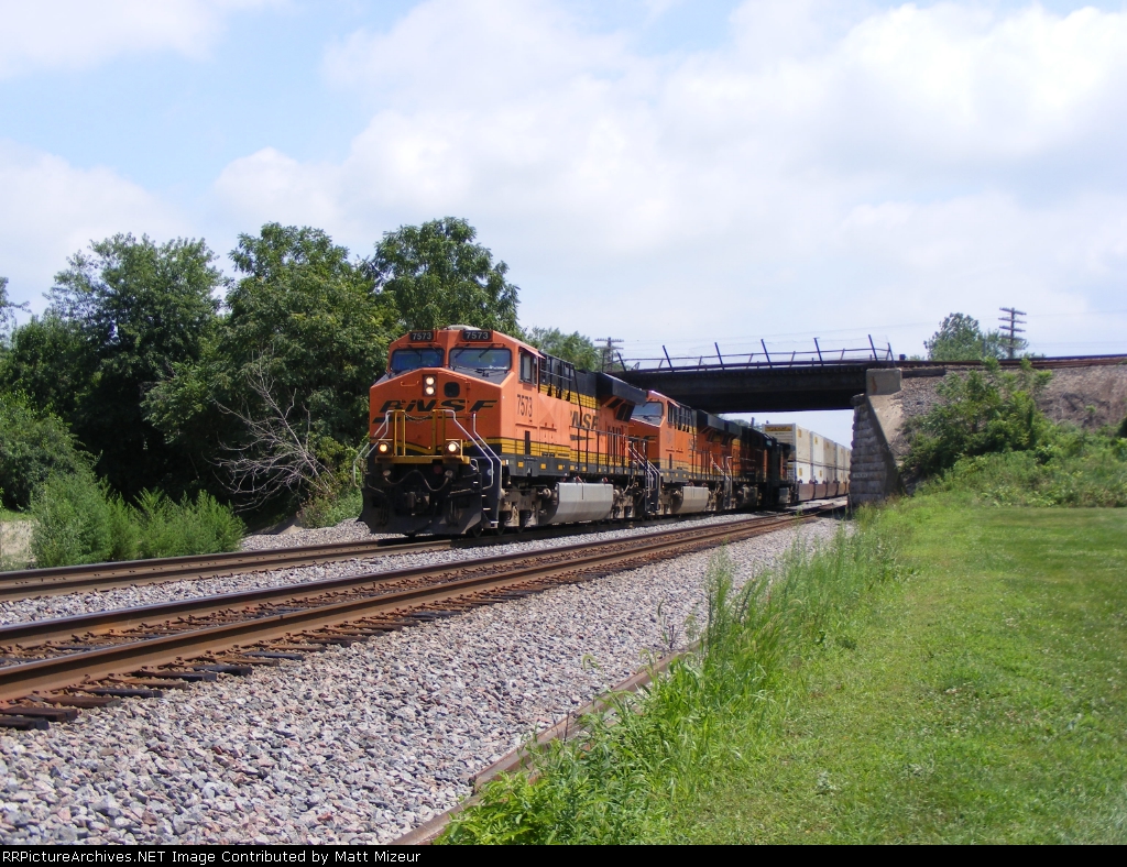 BNSF 7573
